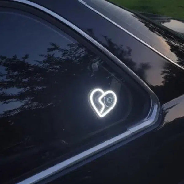 Broken-Heart-Car-Neon-Window-Light_600x600.webp?v=1734775283